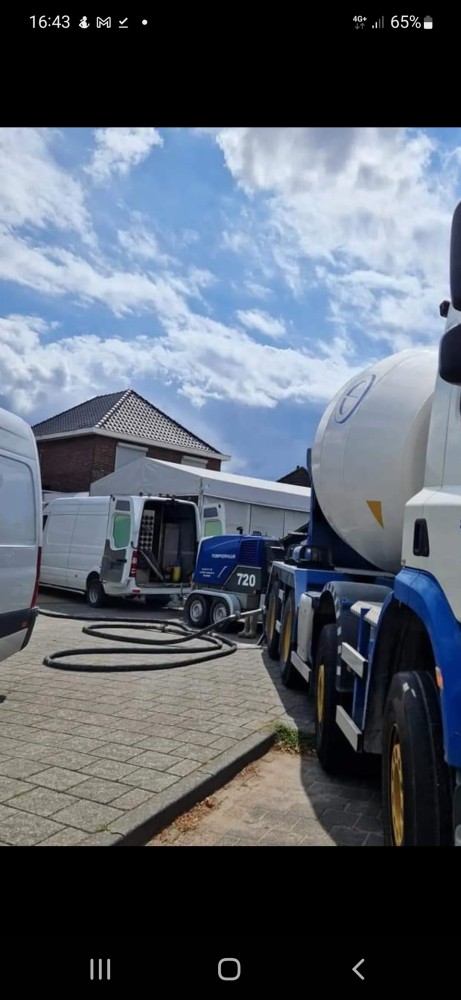 Kanters Betonvloeren Geldrop - Verhuur betonpomp